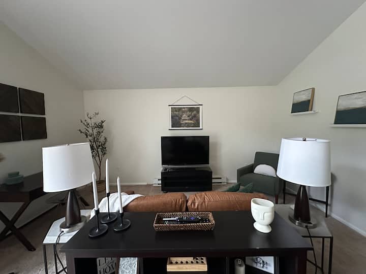 Apt Near Albany Hospitals, 30 Min To Saratoga - Schenectady, NY