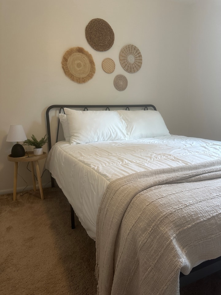 Apt Near Albany Hospitals, 30 Min To Saratoga - Schenectady, NY