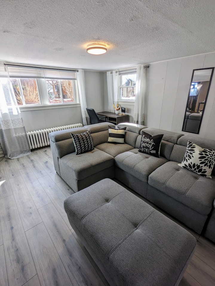 Contemporary 1-bedroom Suite With Private Entrance - 런던