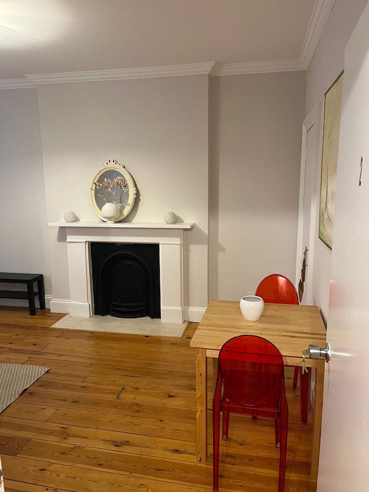 Large Room In Zone 2 - Londres