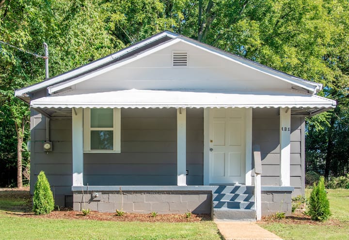 Tiny Home Near Downtown 2 Br - Florence, AL