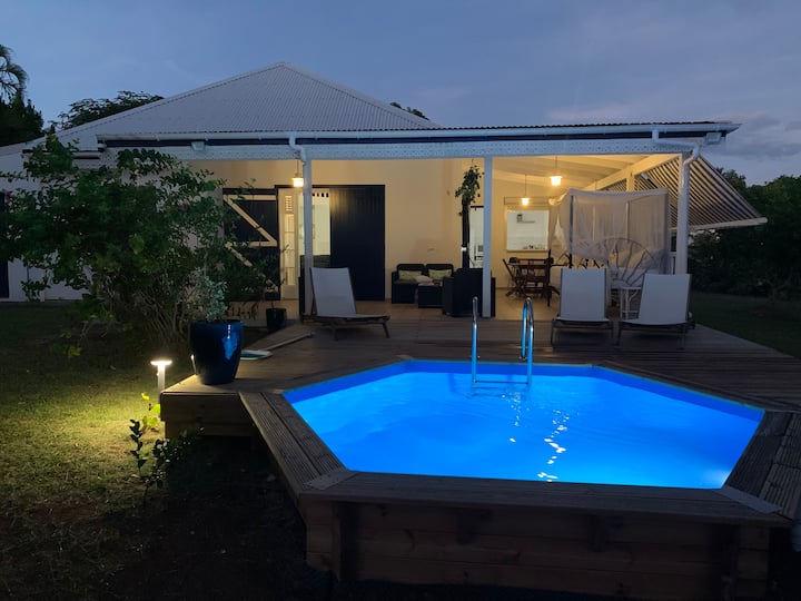 Villa Eli - Piscine, Jardin, Clim & Vue – 6 Pers - Guadeloupe