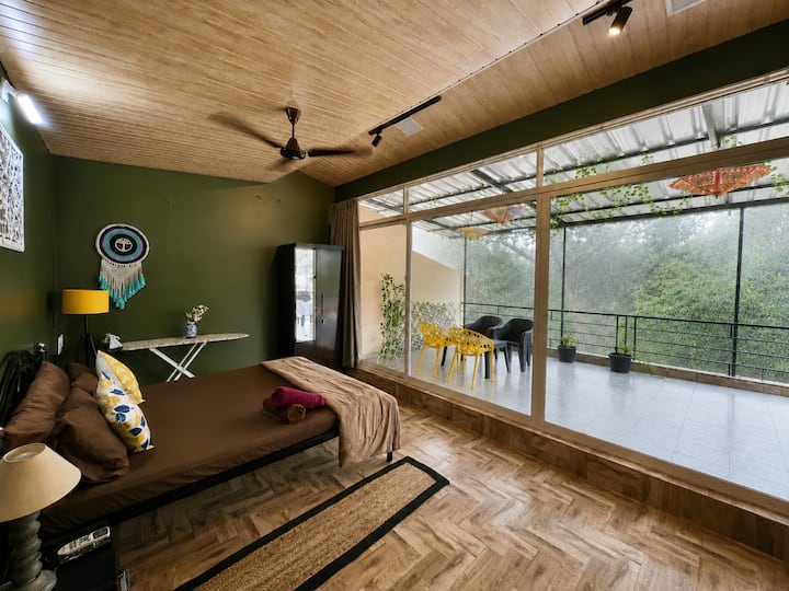 Spacious Studio In Assagao With Large Terrace - Goa