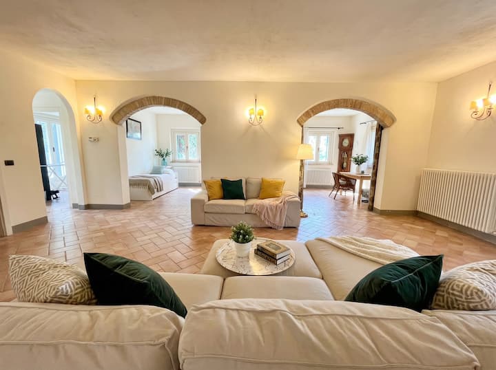 Country Villa{private Pool, Jacuzzi, Tennis Court} - Recanati