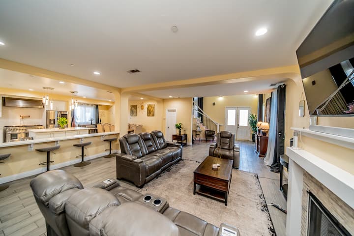 Hilltop Escape | Heated Pool & Epic Views - San Bernardino, CA