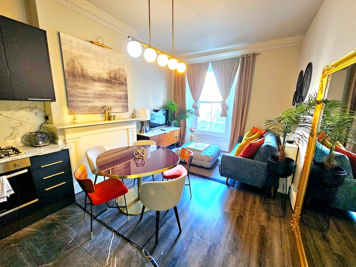Stylish Hyde Park Home By Tube Stations + Elevator - Londra