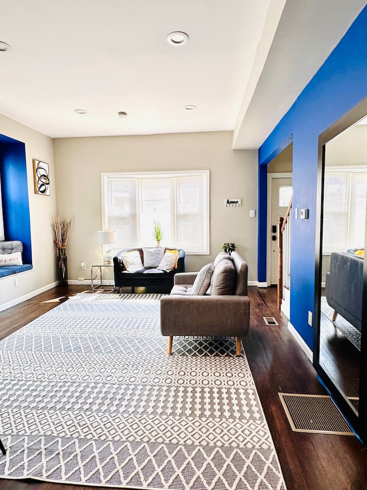 Duplex With Private Rooms. - Newark, NJ