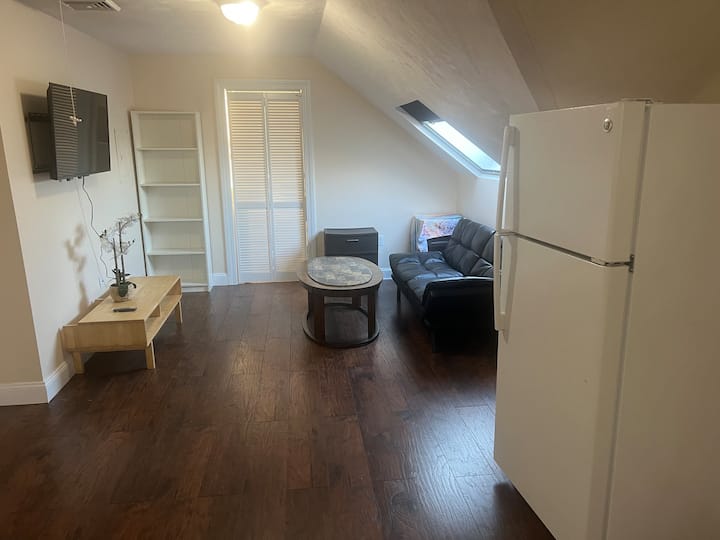 Walking Distance To Downtown Salem - Beverly, MA