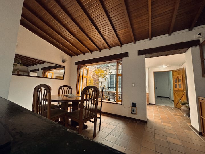 Encantadora Casa En Laureles Con Ubicación Premium - コロンビー メデジン