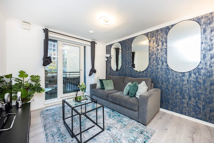 Modern London Flat | Stratford Olympic Park Stay - 일퍼드