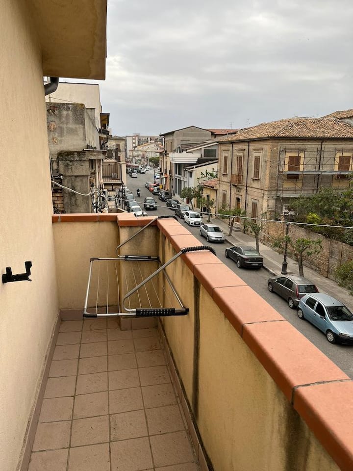 Appartamento In Centro 50mt Mare - Siderno