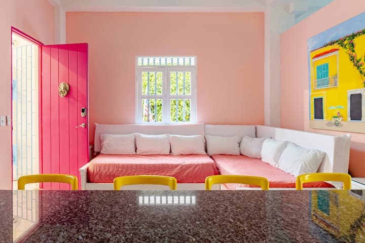 Spacious Retreat Near The Action In El Centro - Cartagena