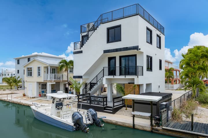 Open Water Views/ Heated Swim Spa/ Luxury - Florida Keys