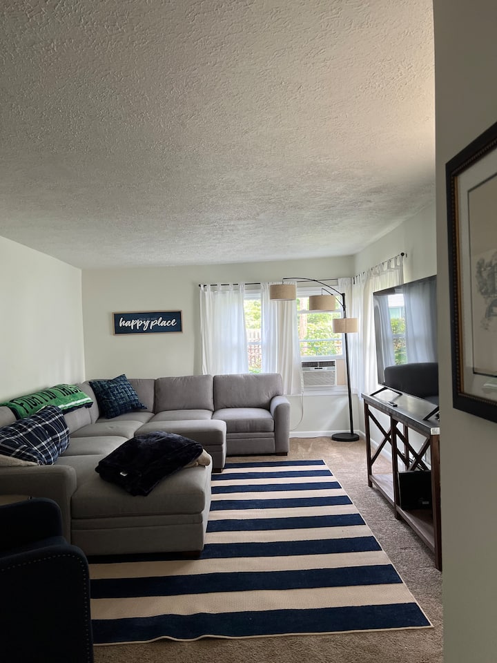 Notre Dame - Quick Walk To Campus! - Notre Dame, IN