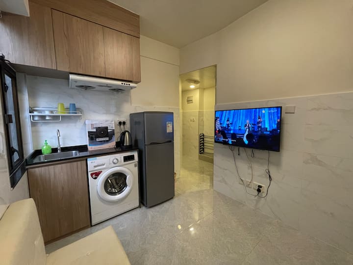 天后地鐵站正對面樓下維多利亞公園-銅鑼灣天后雙人房 - C - North Point