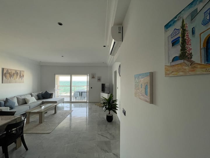Waterfront Seaview Apartment With An Amazing View - Monastir