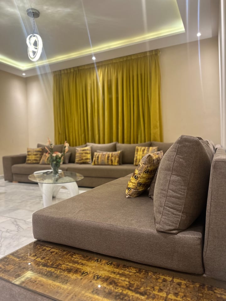 Superbe Appartement 5min De L’aéroport De Med V - Bouskoura