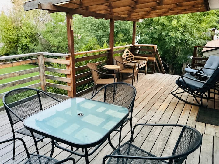 Family-friendly 4br W/ Game Room | Near Airport - Idaho Falls, ID