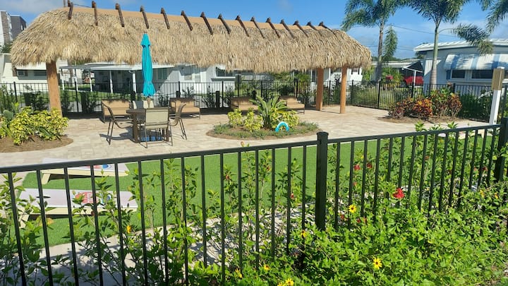 Nice Home Near Disney Orlando Fl, 55+ Community - Lakeland, FL