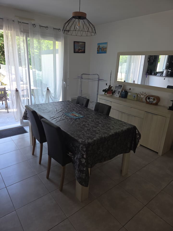 Maison 3 Chambres Possibilité 7, 8 Personnes - Pluvigner