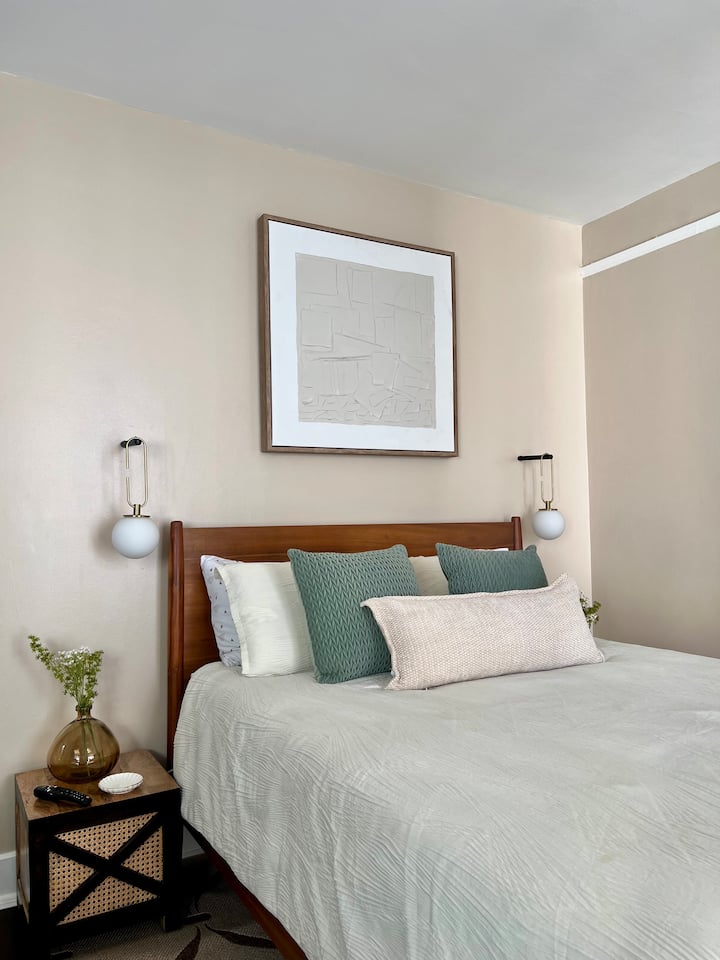 Steps To Beach & Convention Center + Free Parking - Aquarium of the Pacific, Long Beach