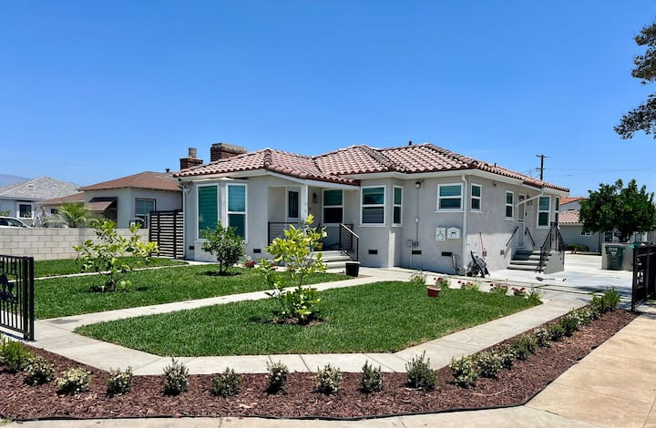 Modern Home In Sgv - Fast Wifi Sleeps 8! - Monterey Park, CA