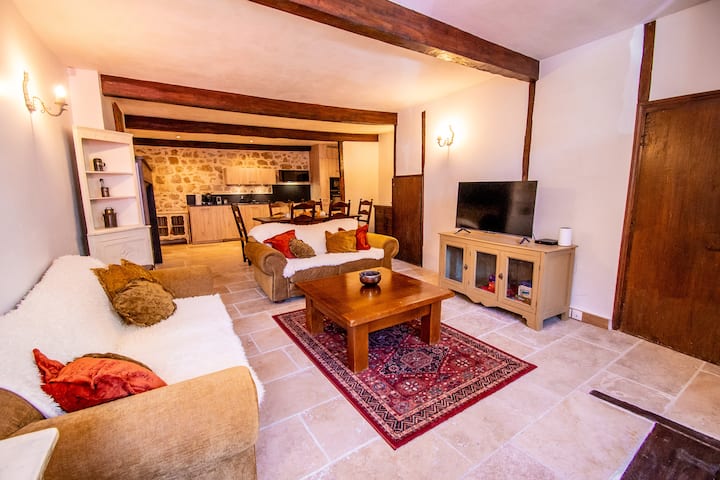 Logis De La Bastide, Climatisé Au Coeur Du Village - Lauzerte