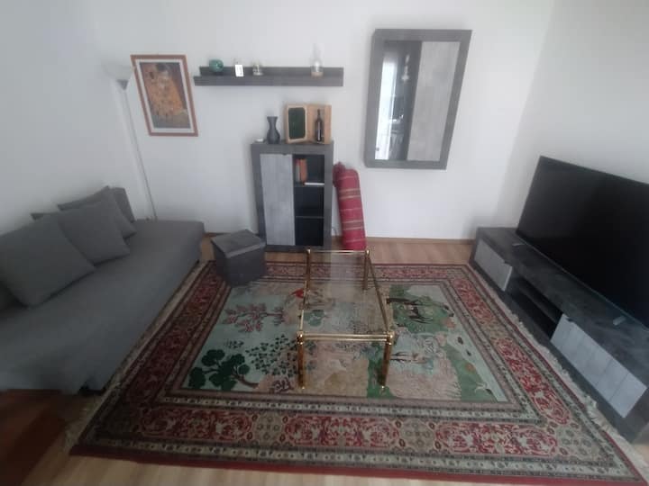 Accanto Alla Casa Di Lucia - Lecco