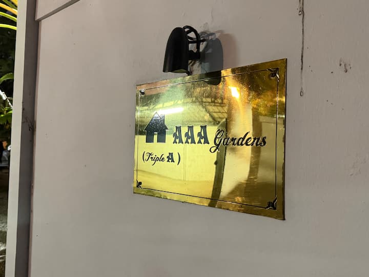 Serene Villa With Private Courtyard - Kollam