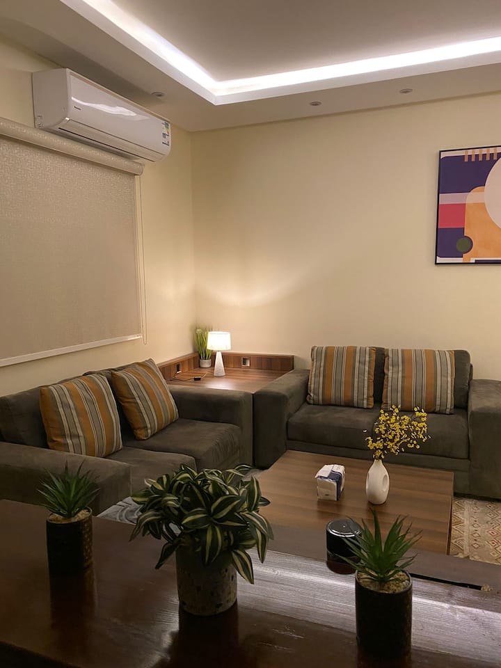 Dar | Spacious 2 Bedroom Apartment, Balcony - Dammam