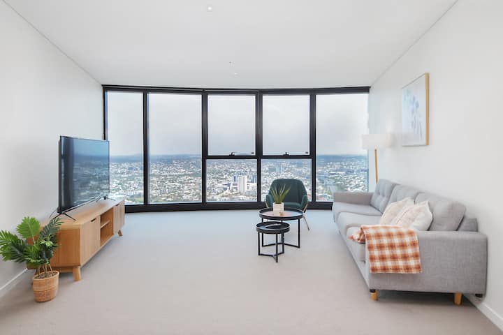 Skyline View High Floor 2br With Sofa Bed /Parking - Brisbane
