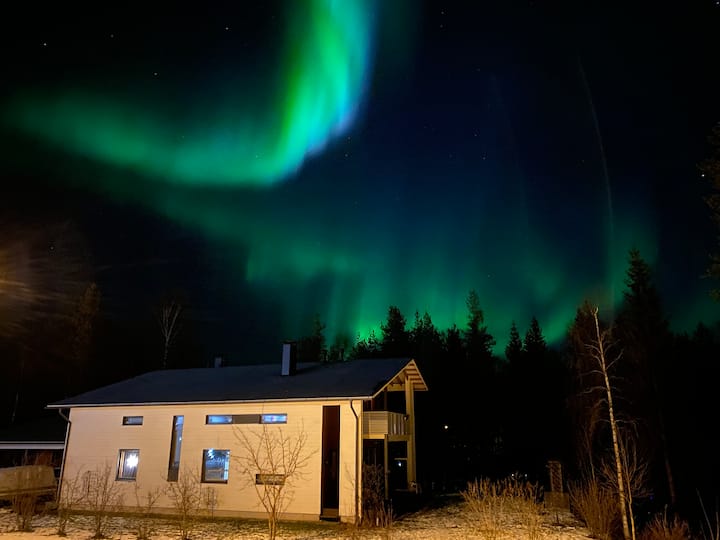 Tilava Ja Kodikas Omakotitalo - Rovaniemi