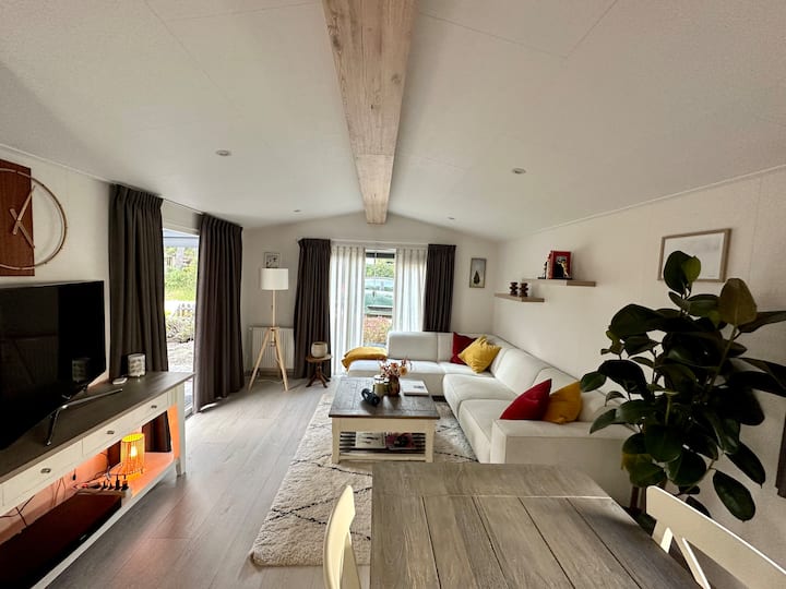 Luxe Chalet Met Serre - Staphorst