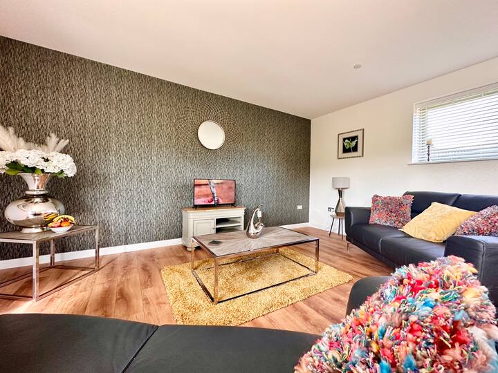 Fox Acre Lodge - Amazing Views - Usk