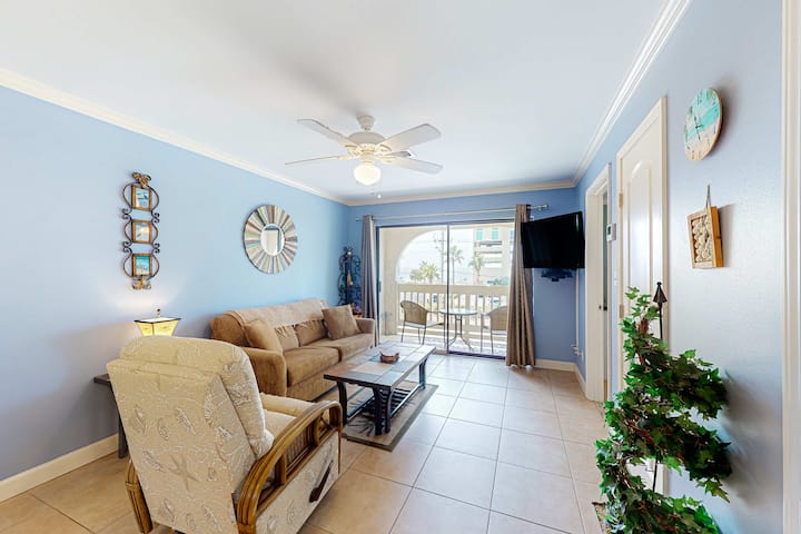2br Condo Near Beach With Pool, Balcony, W/d - Gulf Shores, AL
