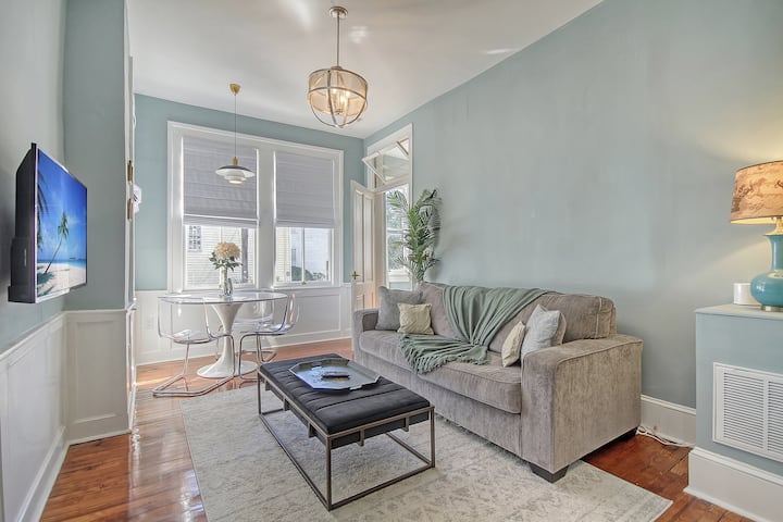 Charleston Charm - Charleston, SC