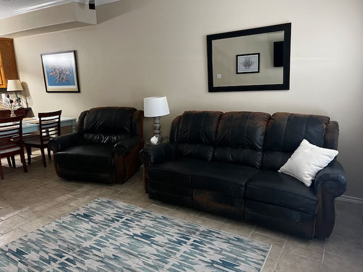 Neighbor's Escape Townhouse - Matagorda, TX