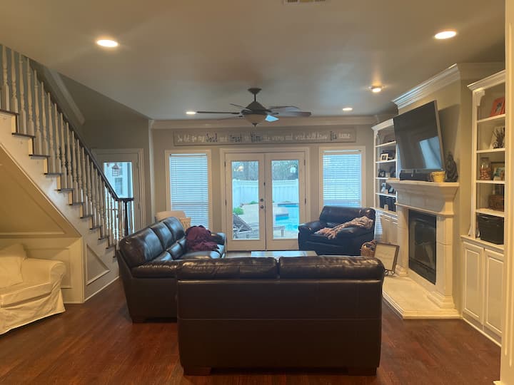 Enjoy Dallas In A Family Friendly Home! - Mesquite, TX