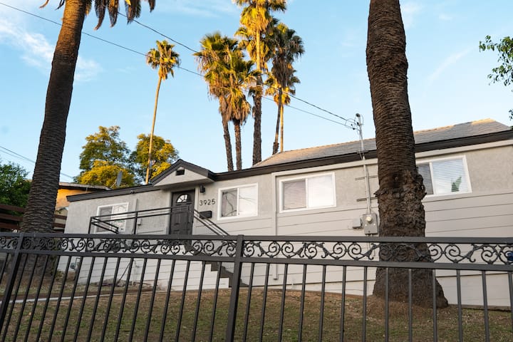 House Of Palms - Glassell Park - Los Angeles