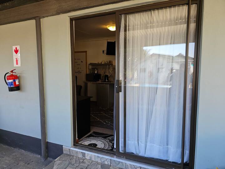 The Yellow Room- The Haven Guesthouse 1 - Estcourt