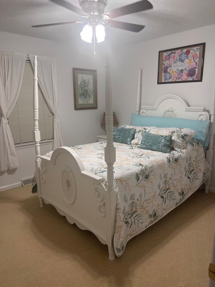 The White Room - Aiken, SC