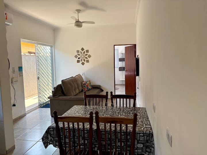 Casa C/ Piscina, Churrasqueira, Wi-fi E Netflix - Peruíbe