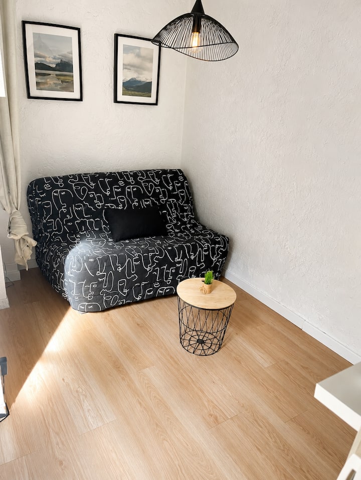 Studio Atypique En Duplex - Brignoles