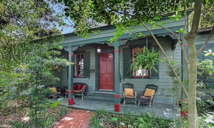 Historic Garden Bungalow - Louisiana