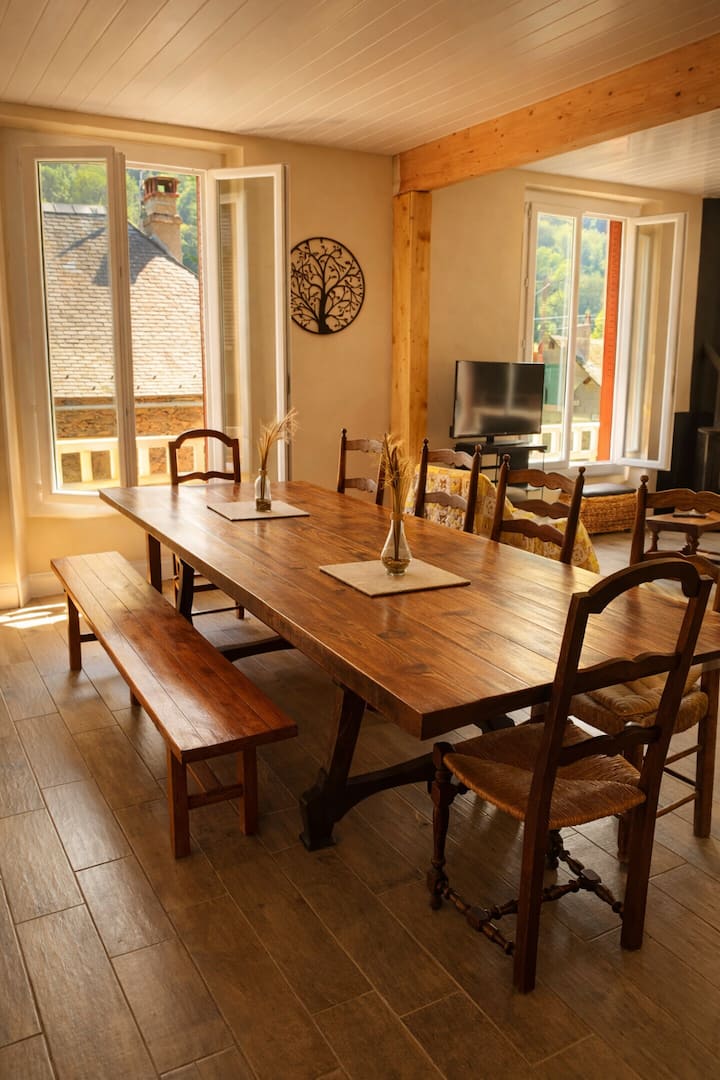 La Maison D'orle - Famille Et Proximité Randonnées - Étang d'Araing