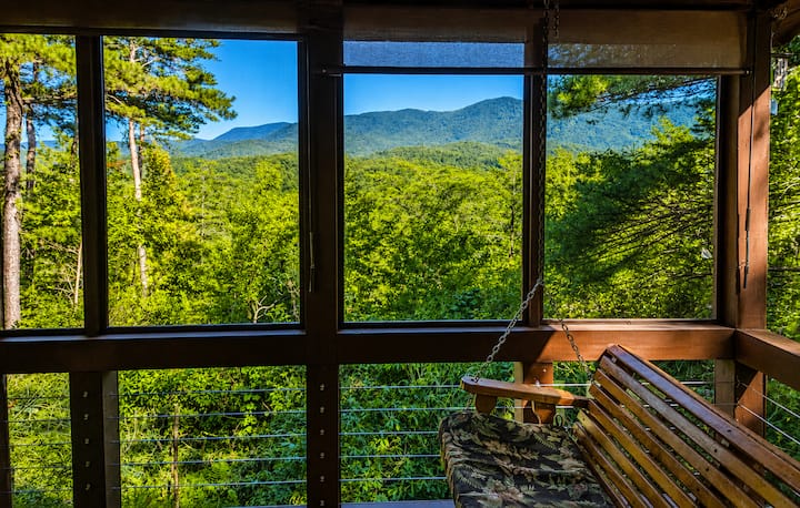 Bear-a-dise Ridge Top Cabin W/hot Tub & Game Room - Ellijay