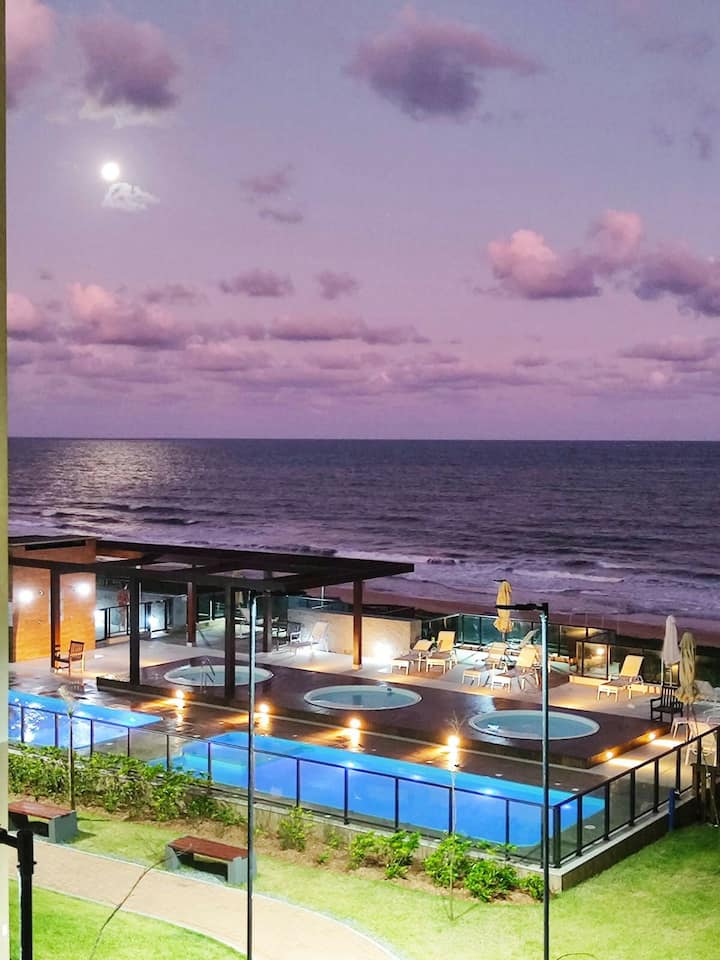 Ap Frente Mar, C/ Pé Na Areia. - Barra Velha