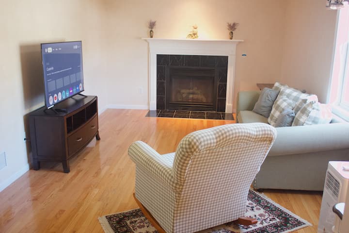 House (In-law Suite).near Boston - La Rivera, Pelham