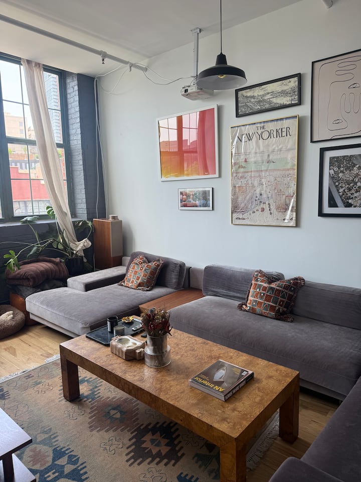 Greenpoint Oversized Luxury Loft - ニューヨーク