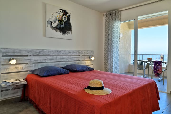 Studio Climatisé Et Vue Mer à Tiuccia - Calcatoggio